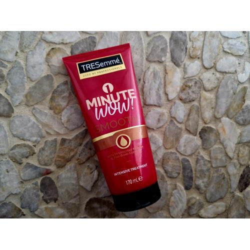 Tresemme 1 Minute Wow Smooth Intensive Treatment Odżywka Do Włosów
